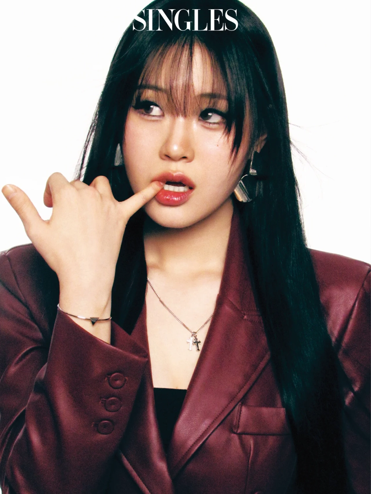 Um Ji-yoon Talks About the Era of Alter Egos... The Power of Multiple ...