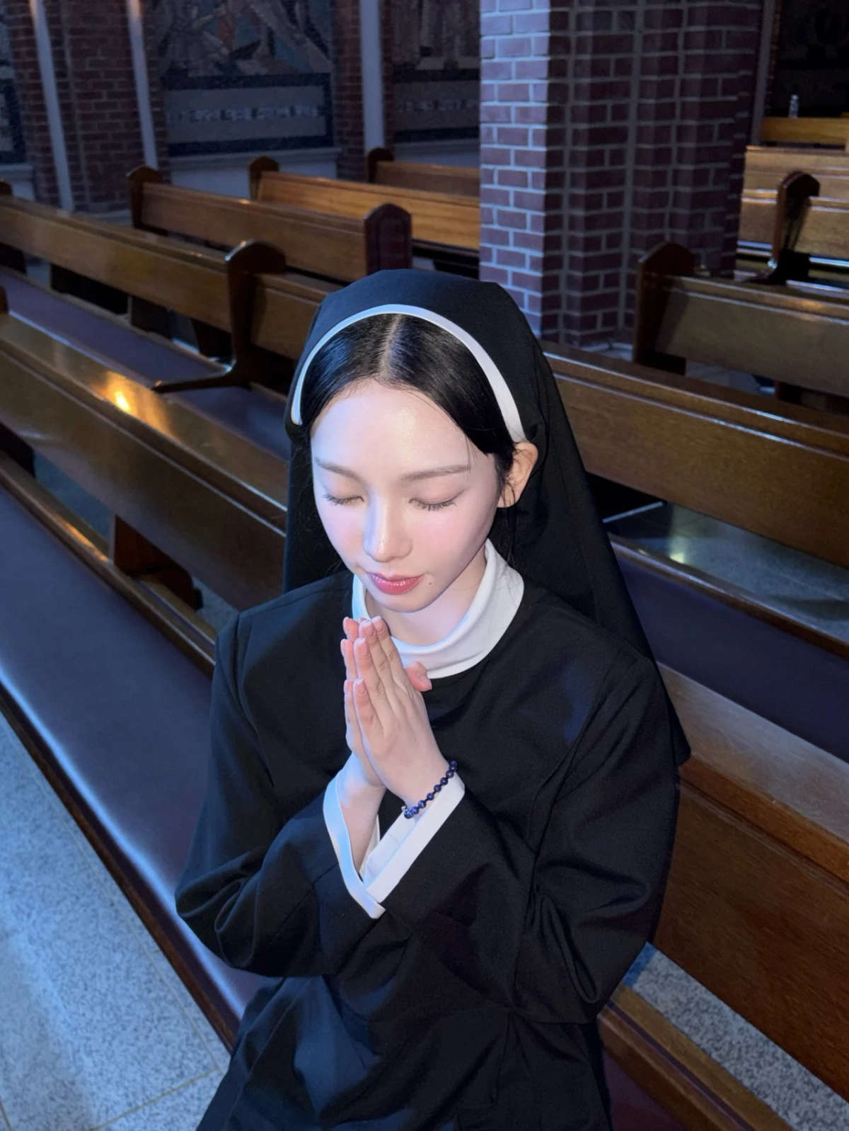 "Jang Won-young, Byun Woo-seok, and Karina Deliver a Special Message"