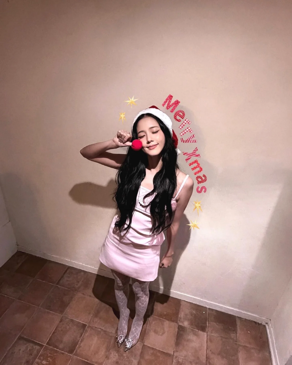 BLACKPINK's Icons Jisoo, Rosé, and Lisa: The Aesthetics of Three Unique ...